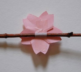 桜の枝の作り方と折り方 素敵に飾れる本格的な桜を紙でクラフト | Interior Design Box 海外の使えるインテリア術